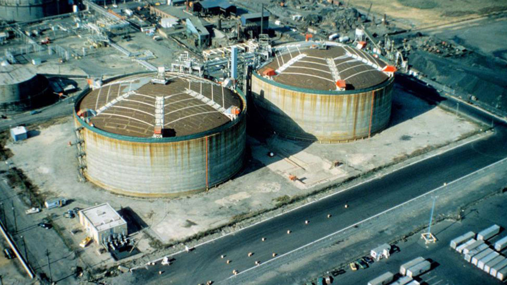 Philadelphia Gas Works LNG Storage Preload International